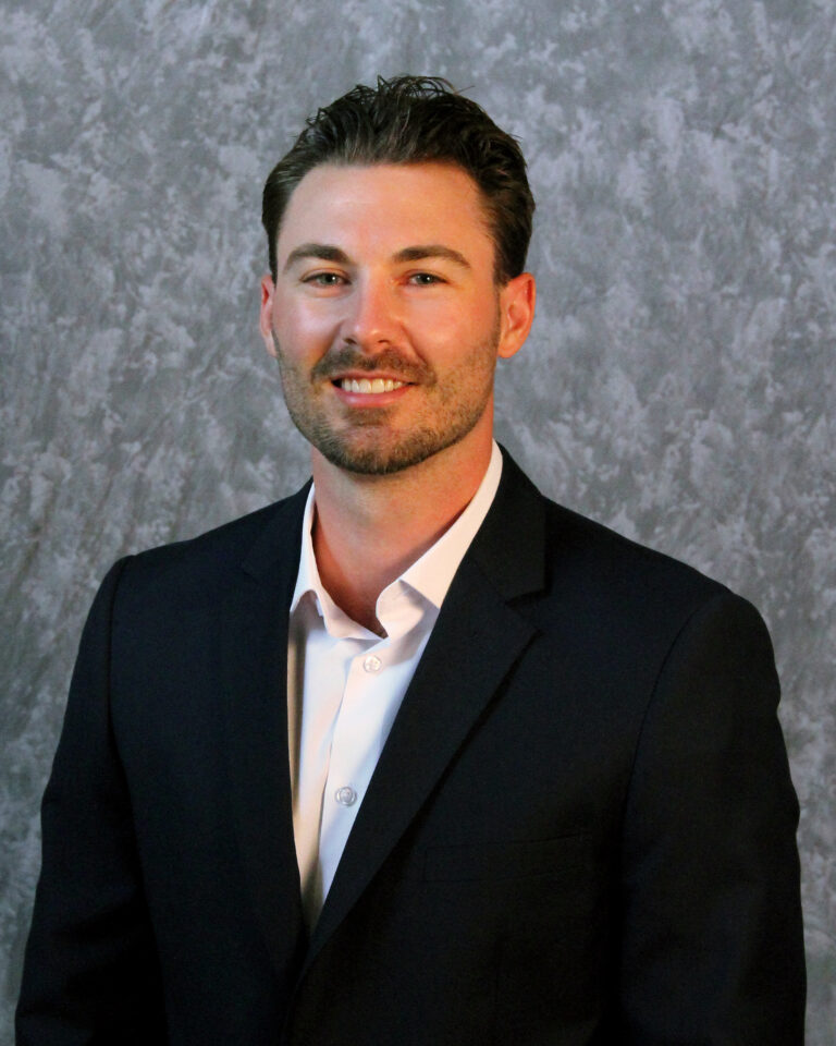 Zachary Hughes - Great Lakes Foot and Ankle Institute: Podiatrists ...